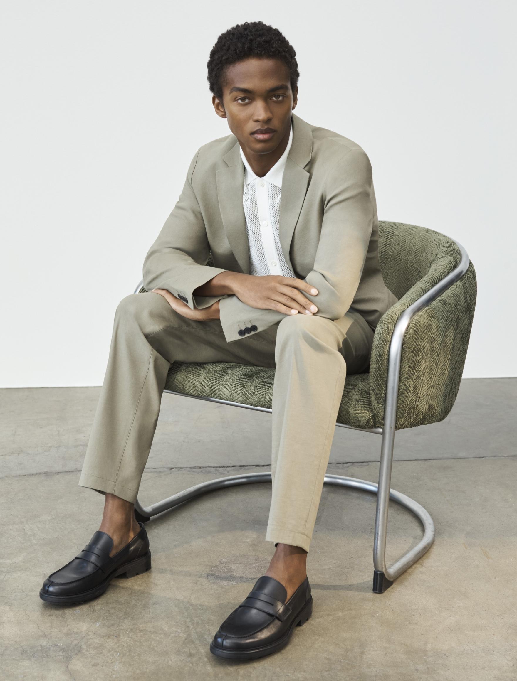 Theory Official Site | Contemporary Clothing for Women and Men