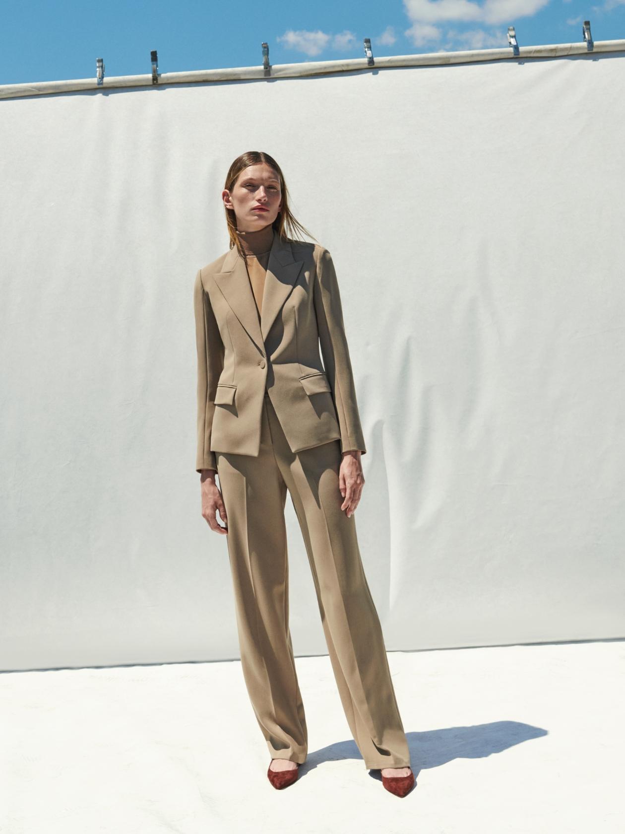 Theory Official Site | Contemporary Clothing for Women and Men