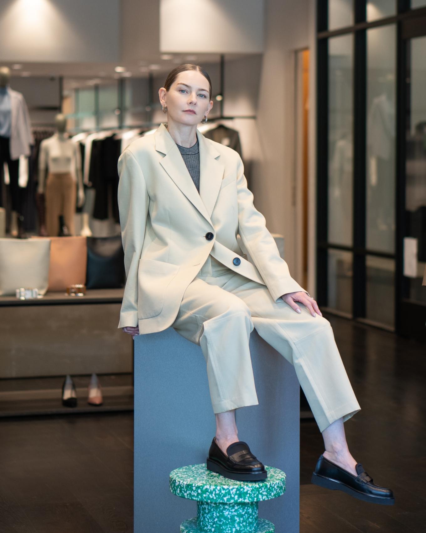 Theory Official Site | Contemporary Clothing for Women and Men